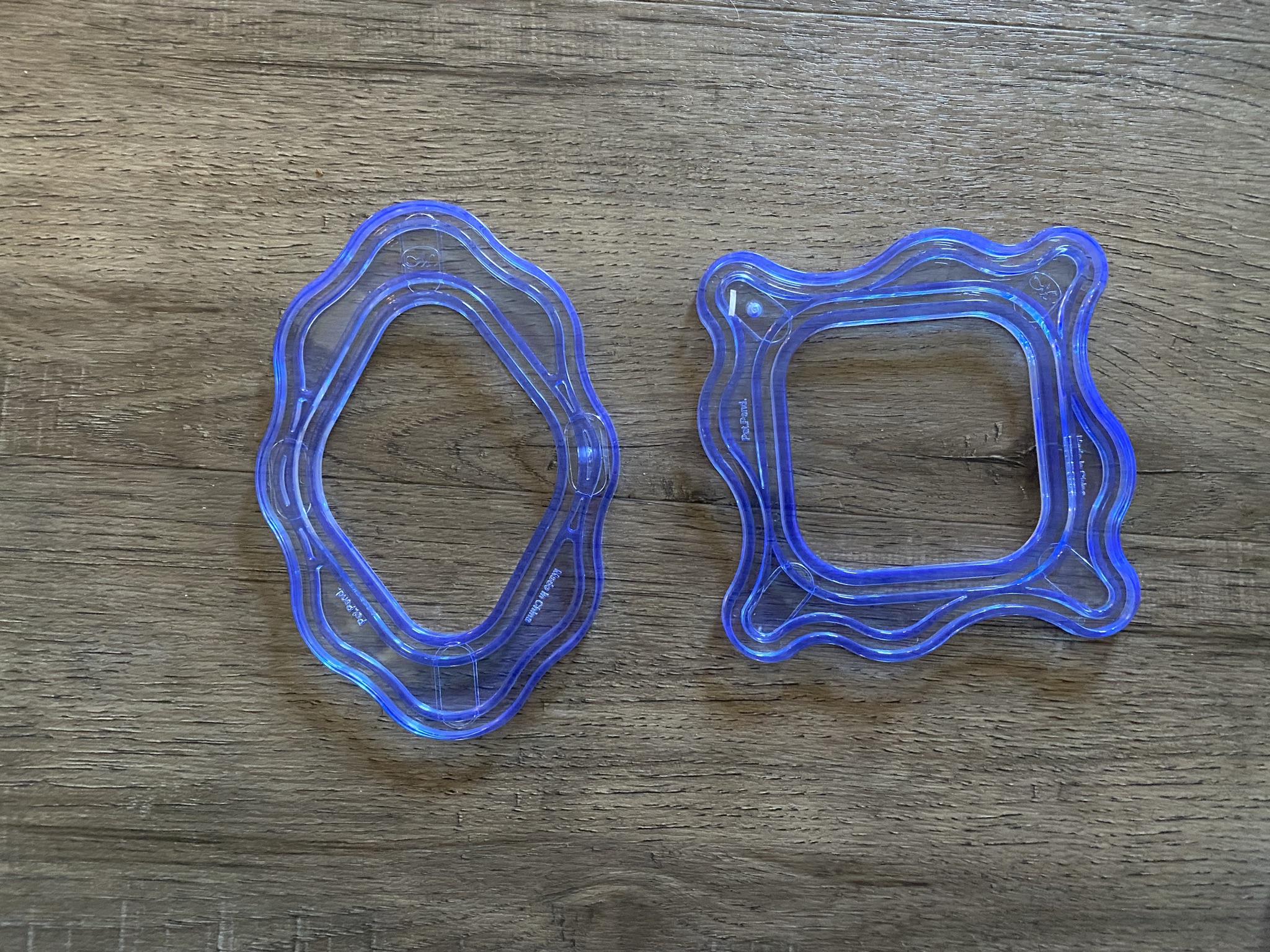 Wavy Frames CCS-USED - Tessa Scrapbooks