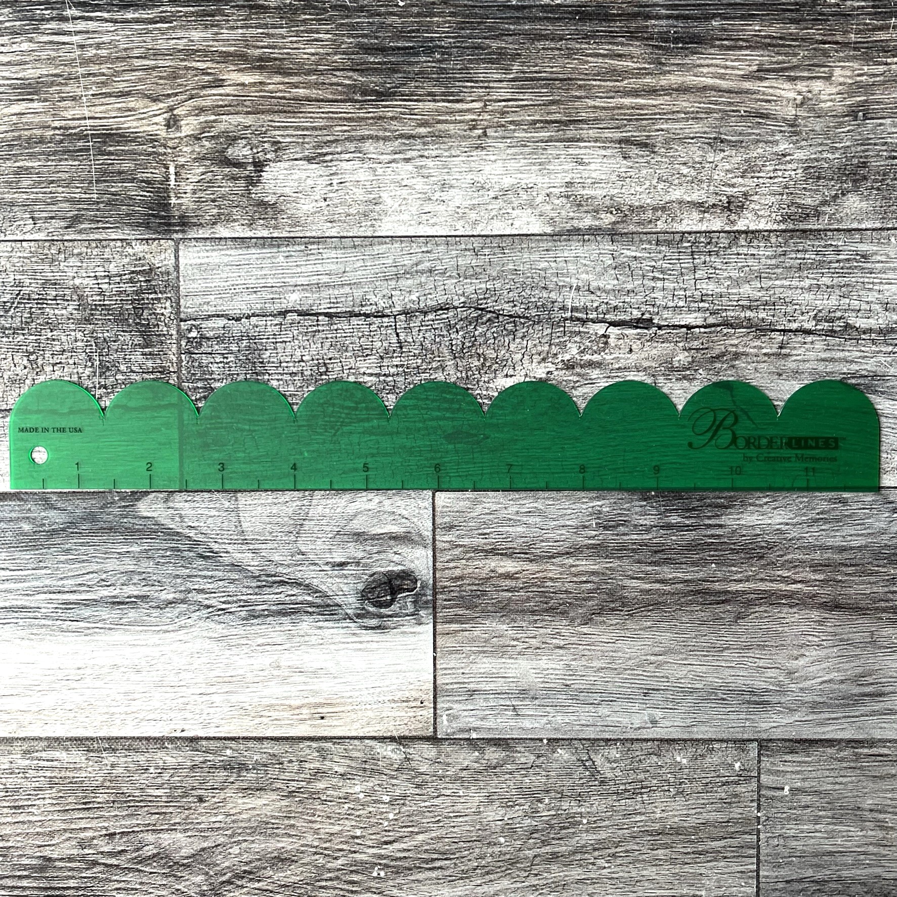 Borderlines Scallop Ruler by Creative Memories - Tessa Scrapbooks