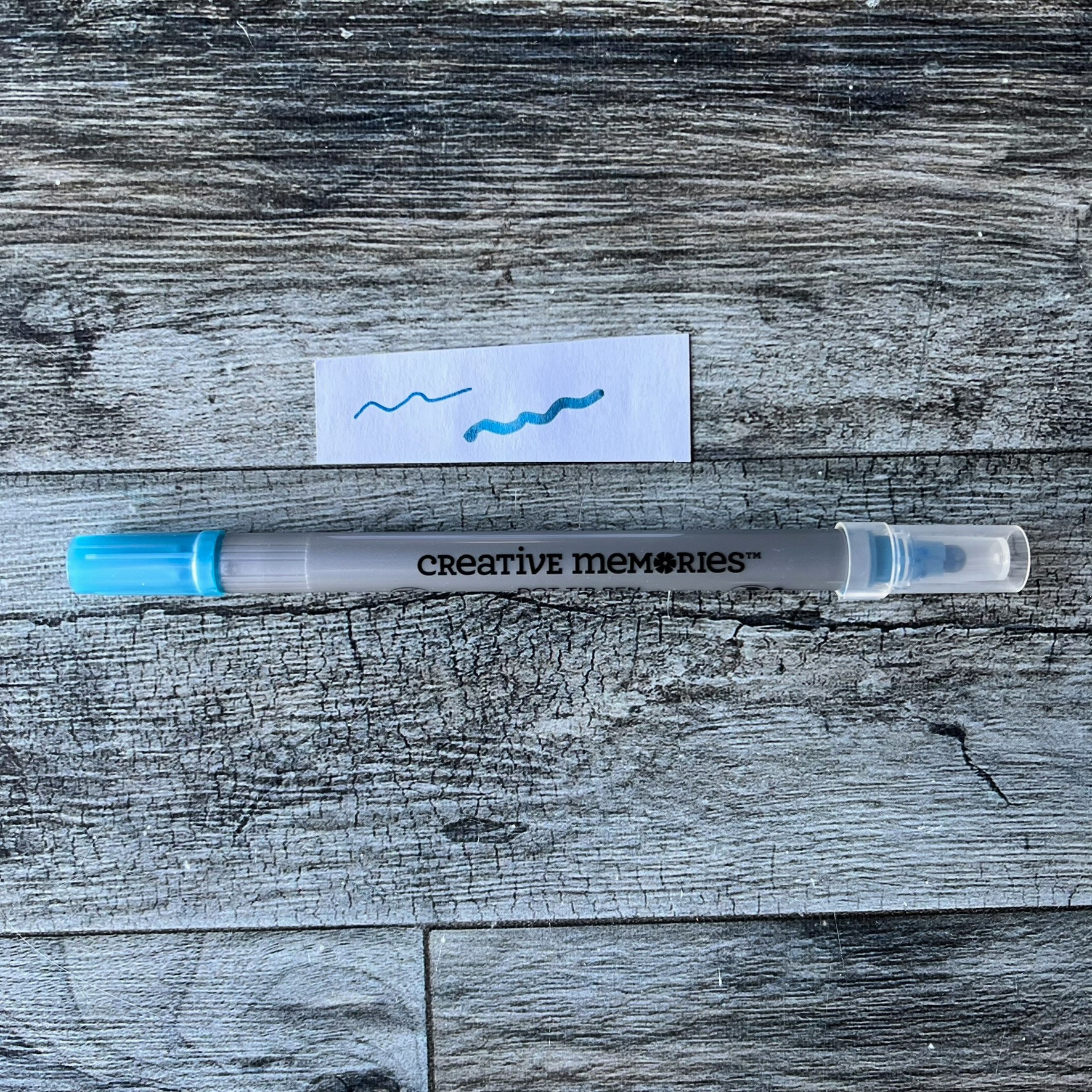 Metallic Blue Dot-Tip Pen - Tessa Scrapbooks