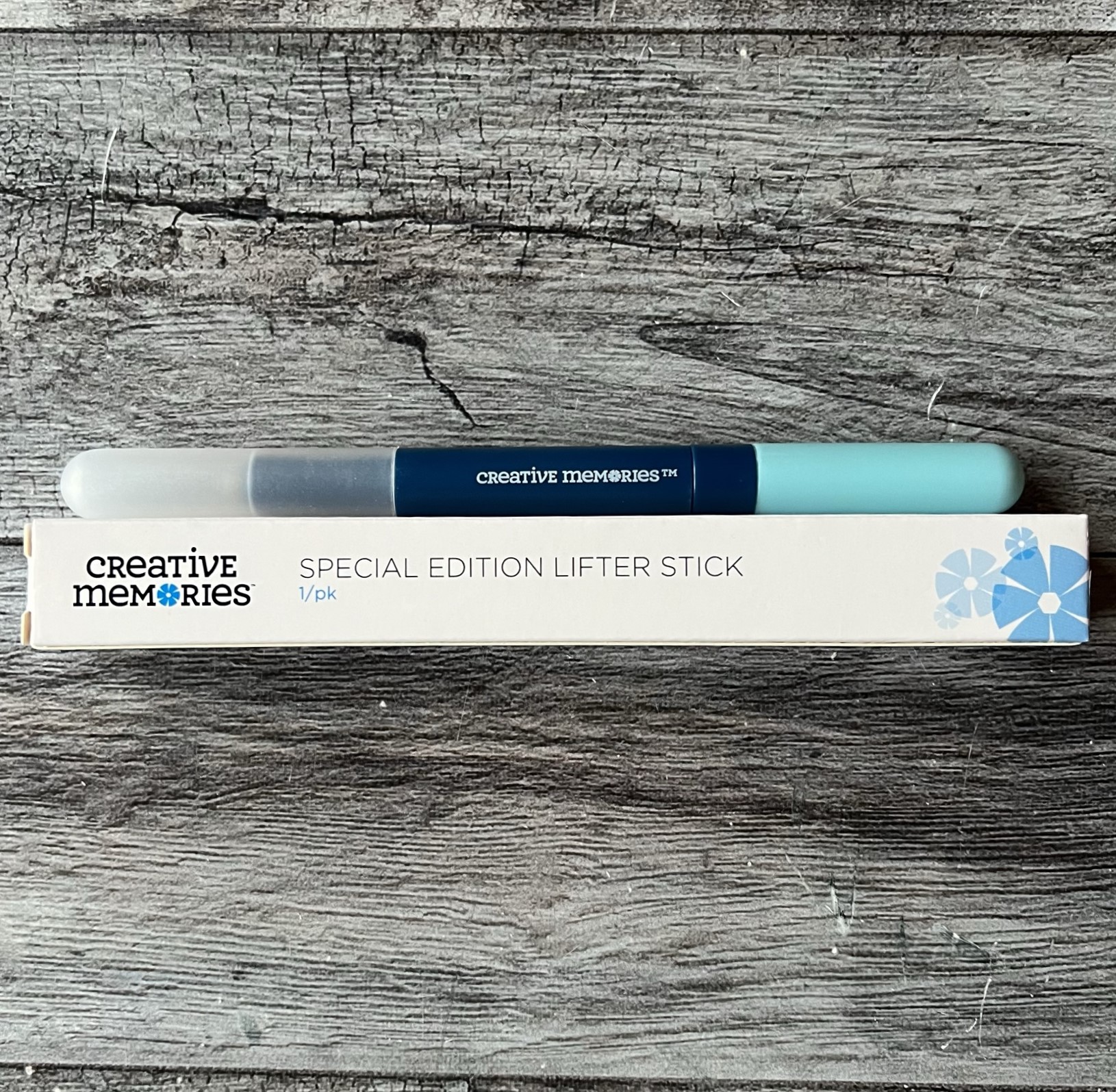 Special Edition Lifter Stick - Tessa Scrapbooks