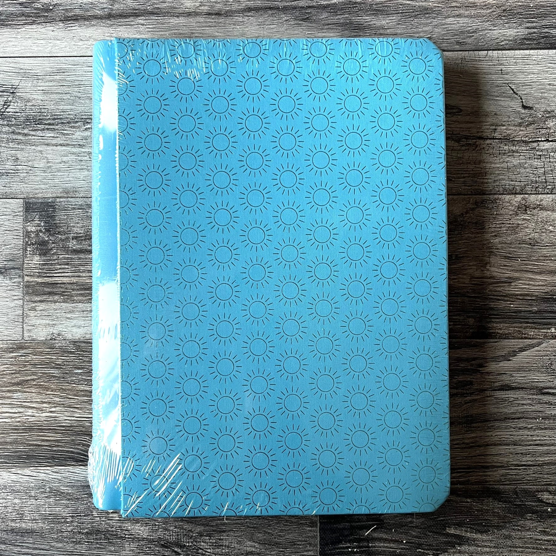 Poppy Blue Brilliant Suns Foiled Happy Album Cover - Tessa Scrapbooks