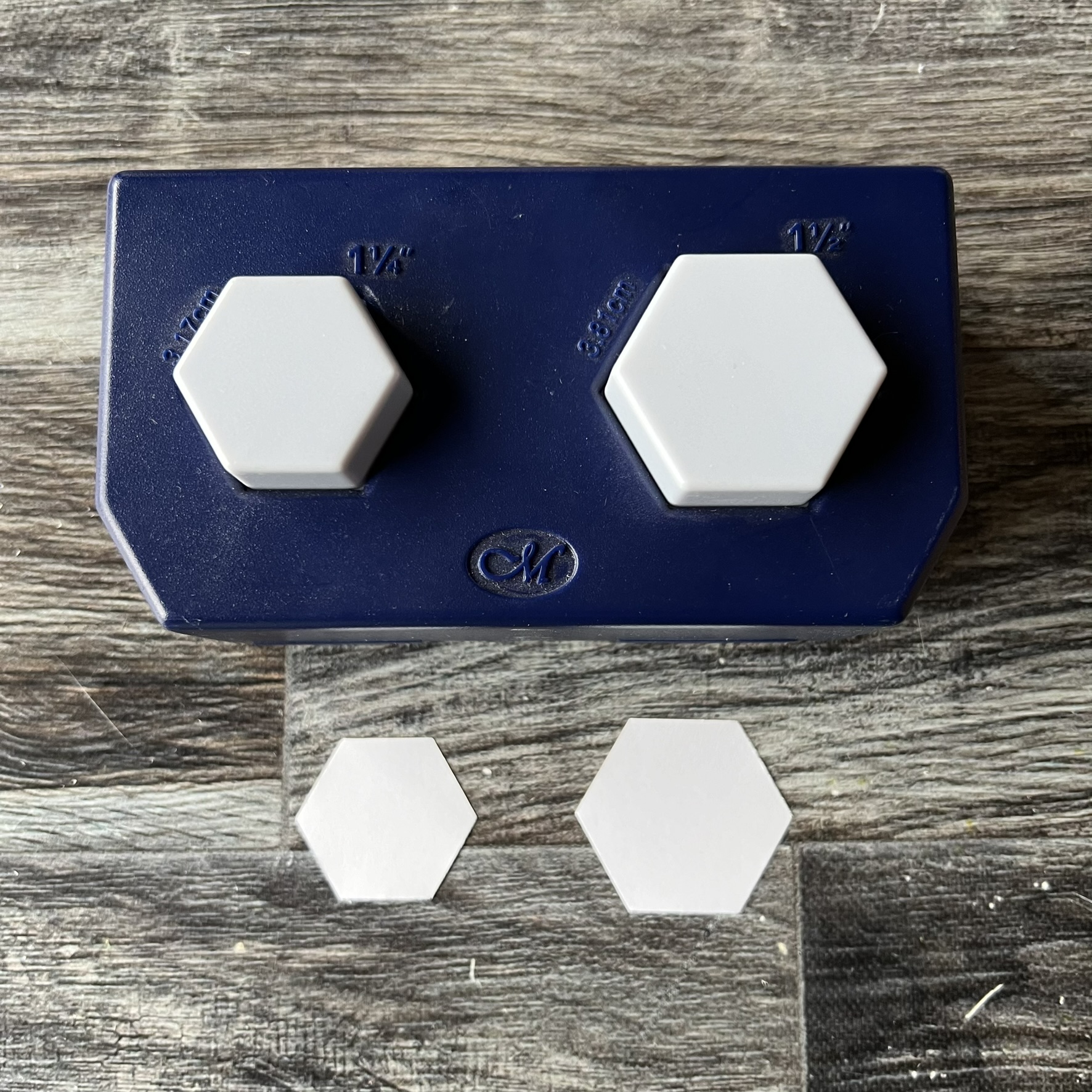 Large Hexagon Maker (Used) - Tessa Scrapbooks