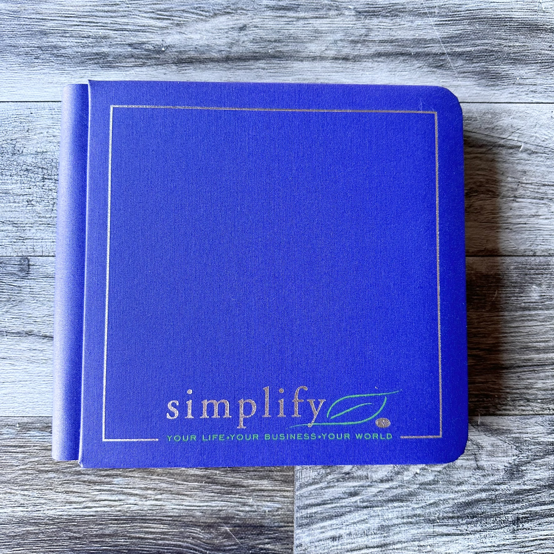 7x7 Sapphire 'Simplify' Business Album - Tessa Scrapbooks