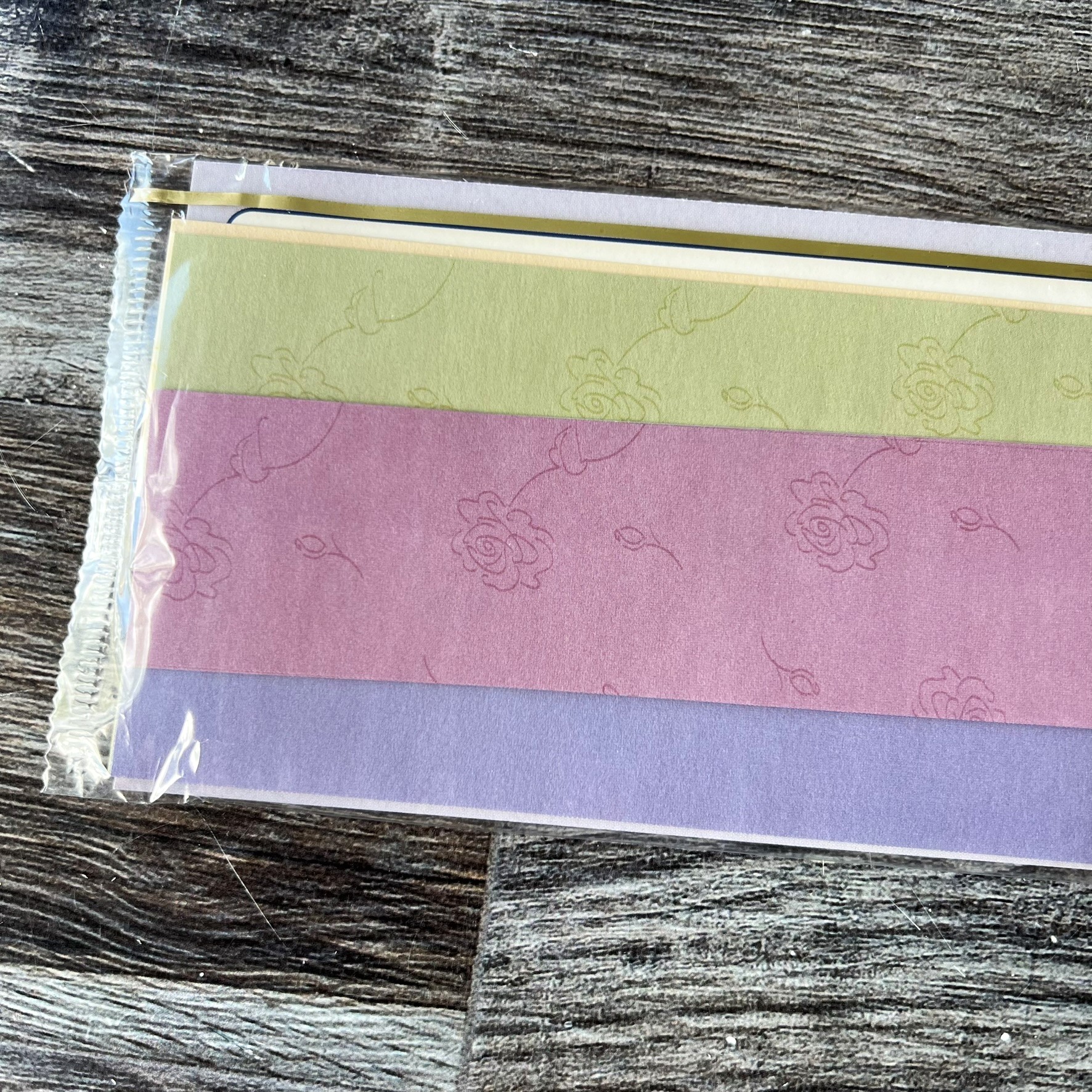 Flower Bud Border Embellishments – Tessa Scrapbooks