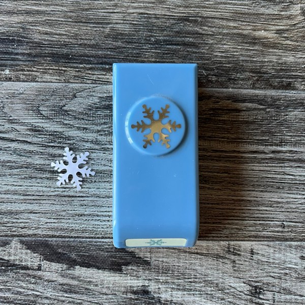 Snowflake Pocket Punch (Used) – Tessa Scrapbooks