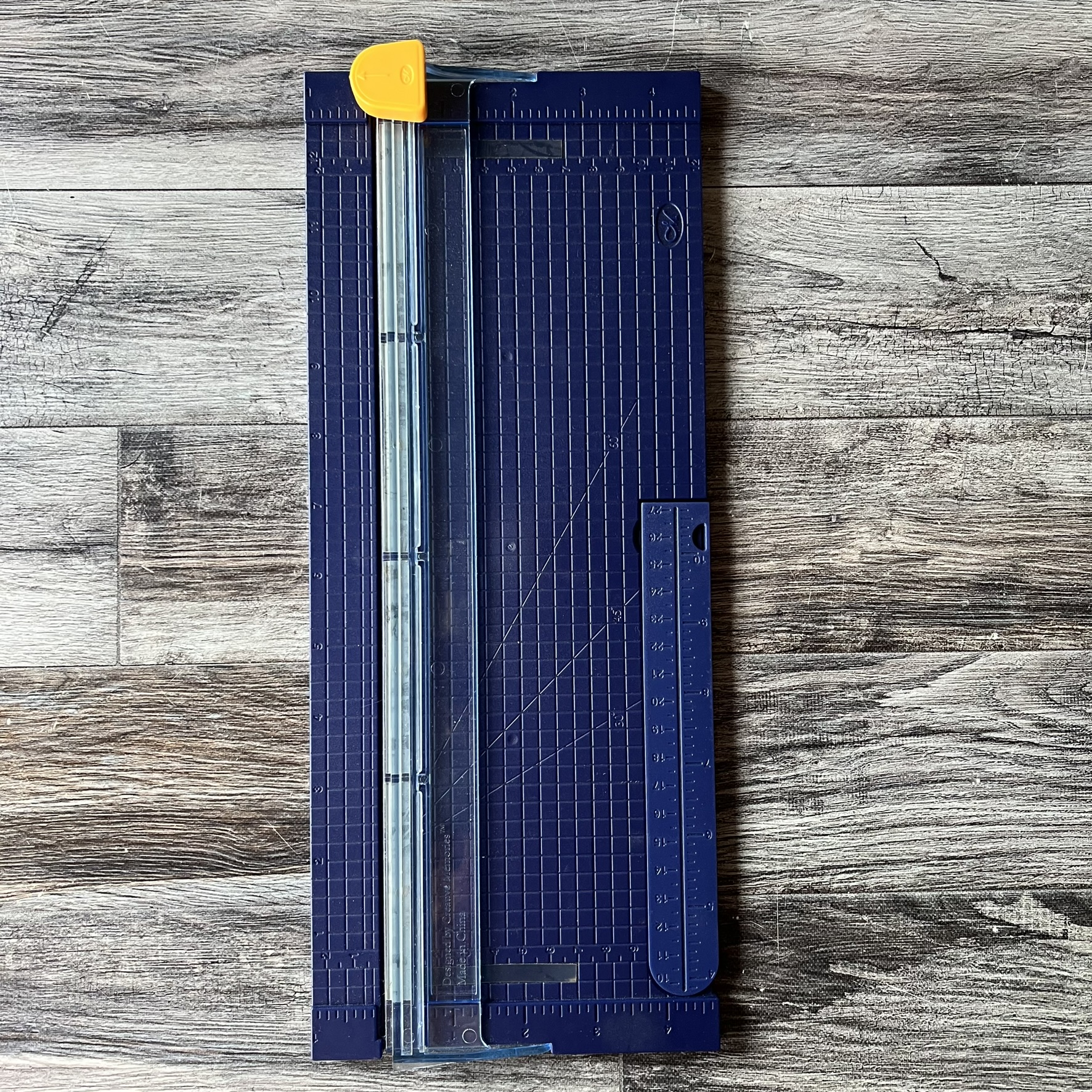 12" Straight Trimmer - Blue (Used NO Box) - Tessa Scrapbooks