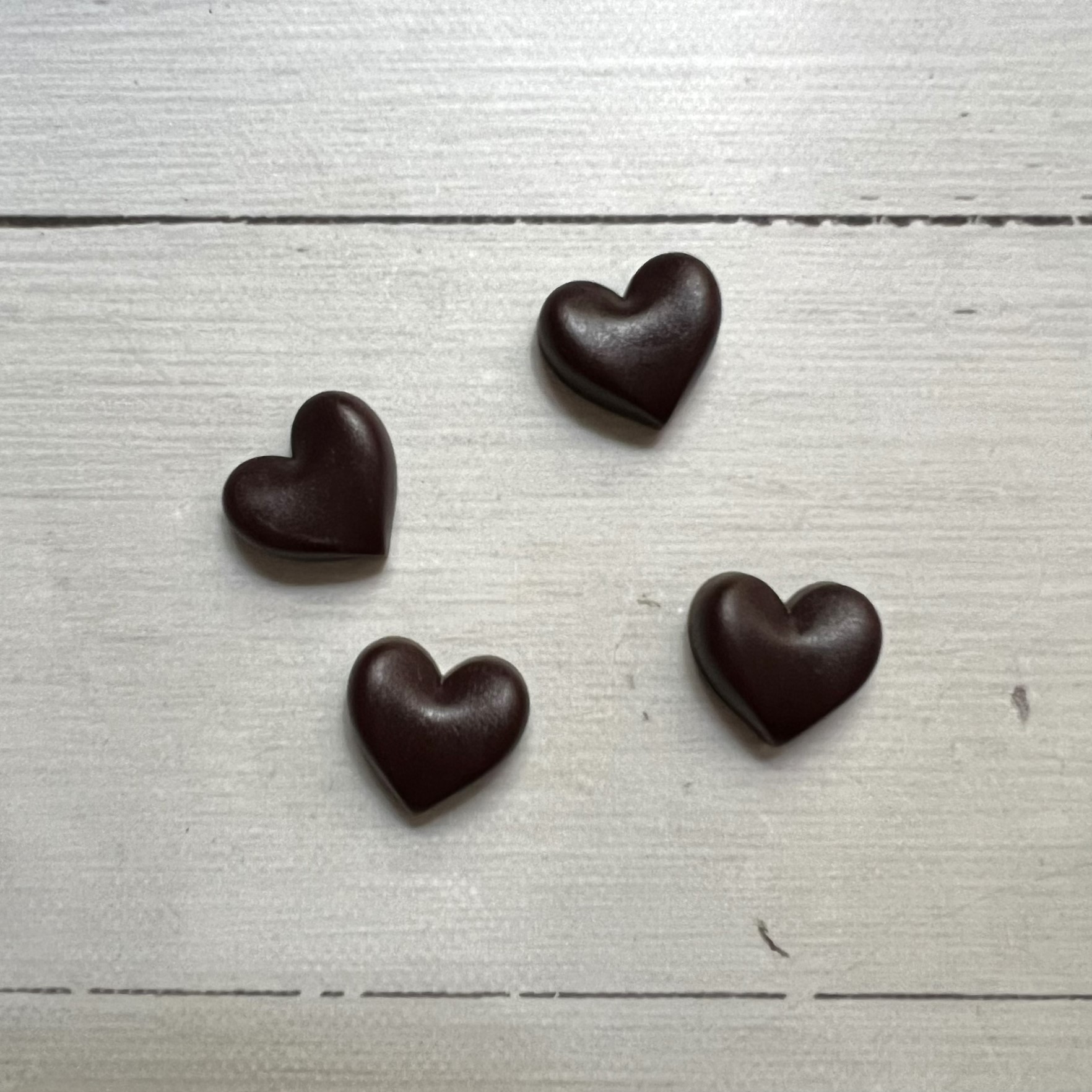 Brown Heart Magnets - Tessa Scrapbooks