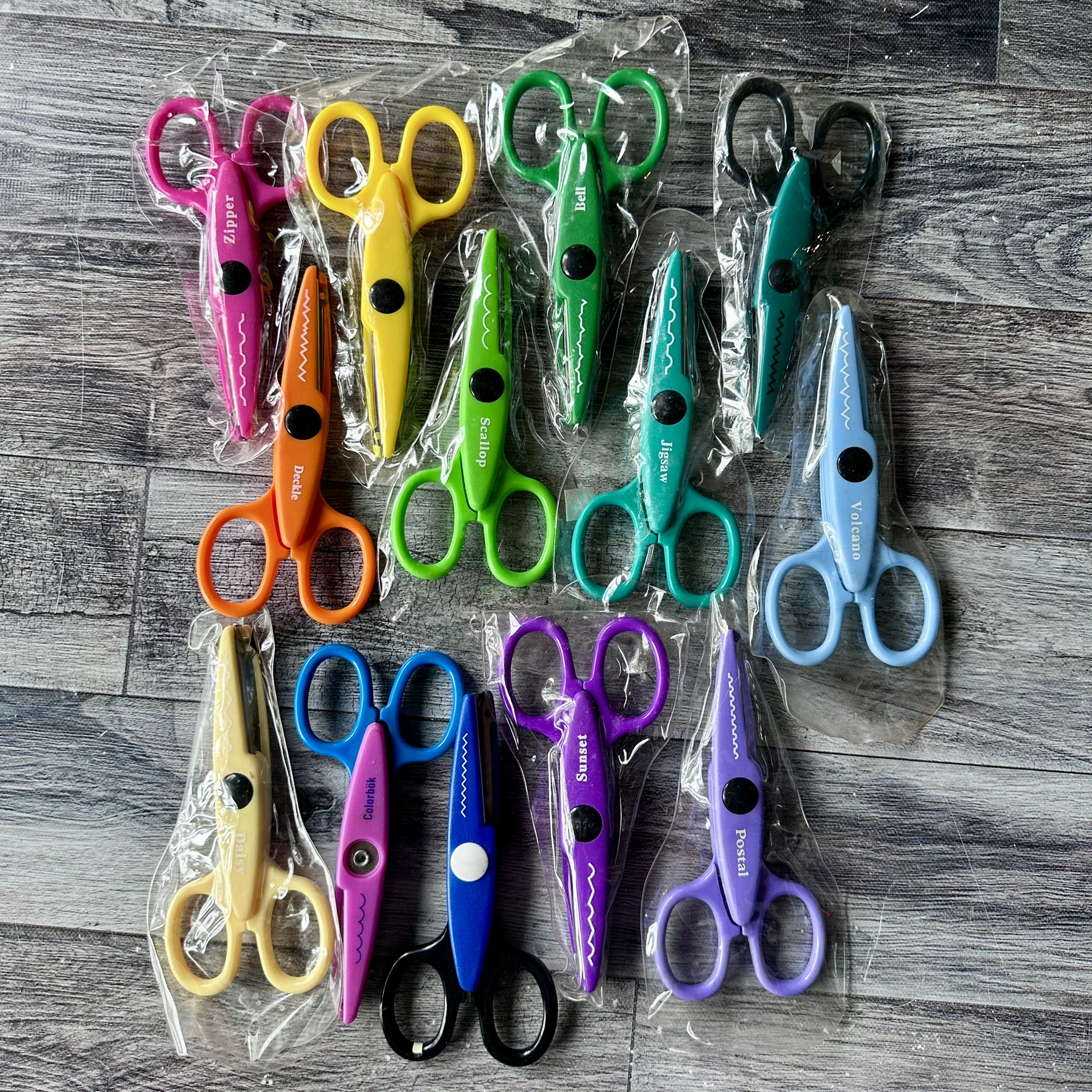 Lot of 13 Small Decorative Scissors - Tessa Scrapbooks