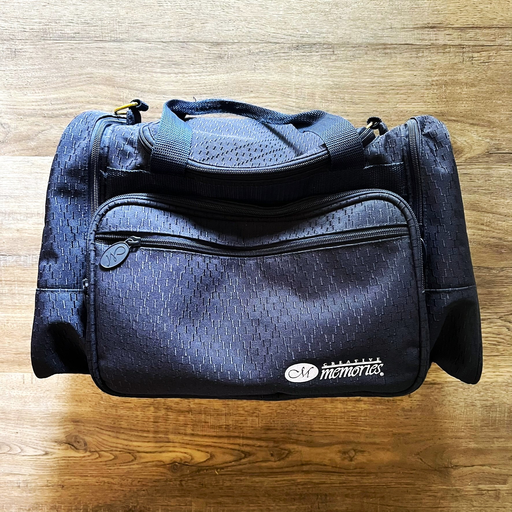 Creative Memories Navy Duffle Bag (USED) - Tessa Scrapbooks